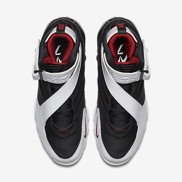 The Original Colorway of the Nike Zoom Vick 3 is Back - WearTesters