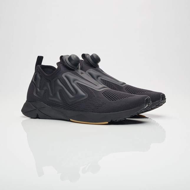 The Reebok Pump Supreme Goes Monochromatic and Gets Gum Hits - WearTesters
