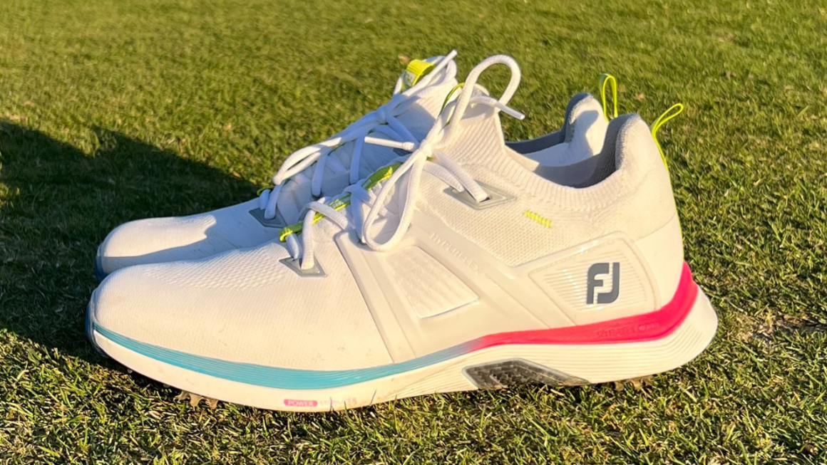 FootJoy HyperFlex Carbon Performance Review - WearTesters