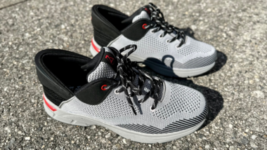 Zeba Shoes Review: Hands-Free Slip On Shoes - WearTesters