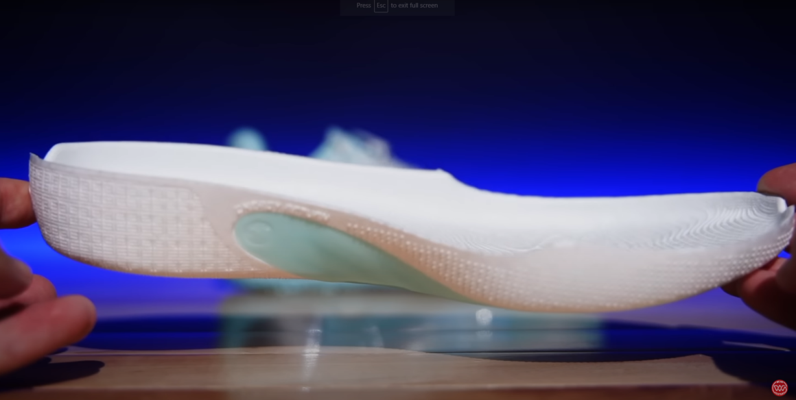 Way of Wade 808 3 / 808 3 Ultra Review - WearTesters