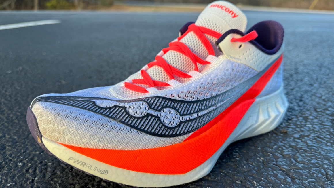 The Endorphins 4: Saucony Endorphin Speed 4 and Pro 4 Review - WearTesters