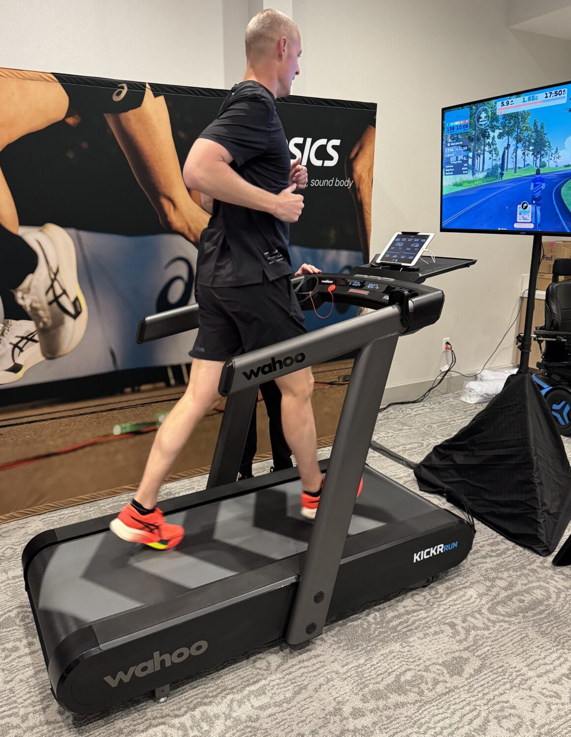 Wahoo KICKR Run Review: Revolutionary New Tech - WearTesters