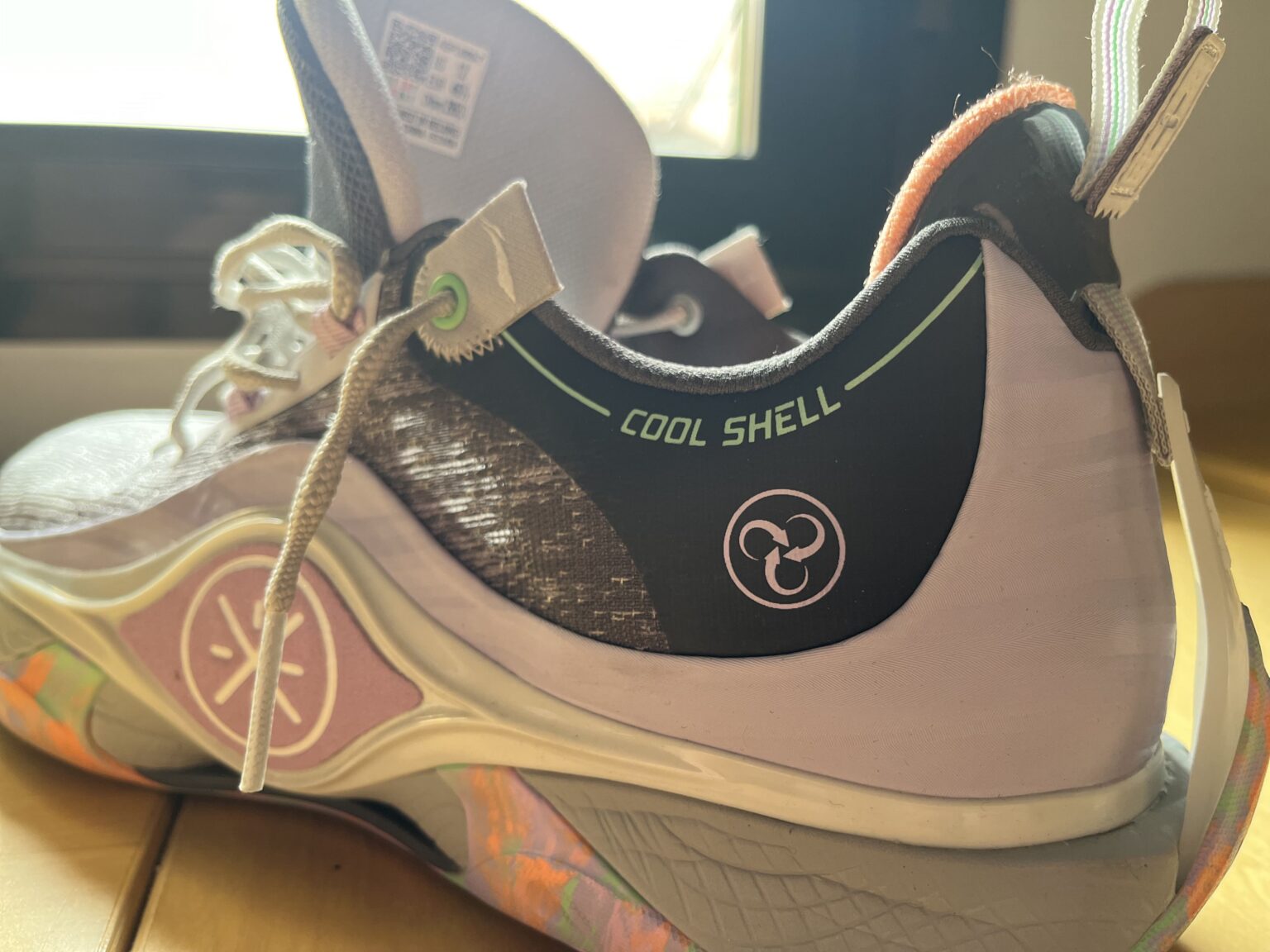 Wade Shadow 5 V2: A Lot of Bang For Your Buck - WearTesters