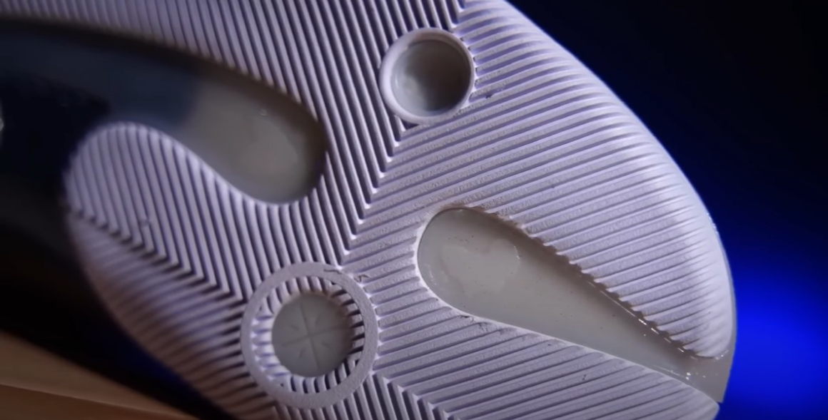 Way of Wade 808 4 Ultra: Affordable Basketball Shoe Packed with ...