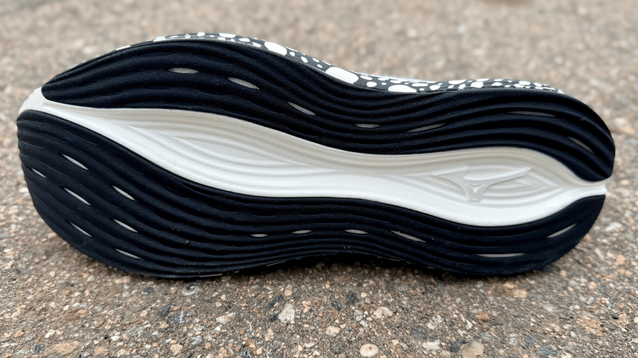 Mizuno Neo Zen Performance Review - WearTesters