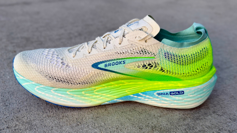 Brooks Hyperion Elite 4 PB Performance Review - WearTesters