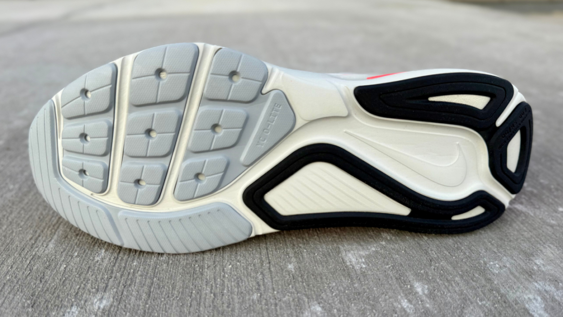 Nike Structure 26 Performance Review - WearTesters